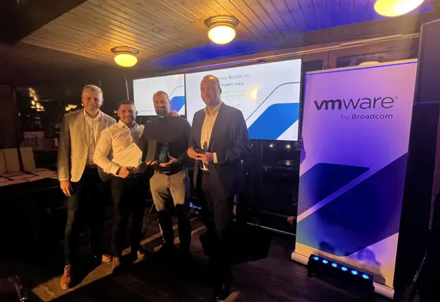 Bola to pre mňa veľká česť prevziať spoločne s Pali Pipíška ocenenie od ...